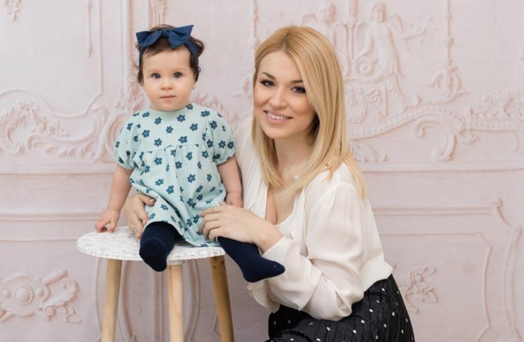 Poznato TV lice Ajla Šabanović prvi put predstavlja kćerkicu: Moja Una ...