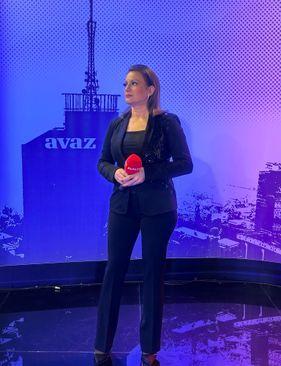Elvira Rahić nakon dueta sa Tifom i Harijem priprema gala promociju u ...