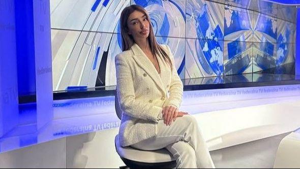 Almina Hajradinović za "Dnevni avaz": Prazna glava, a lijepo lice ne ...
