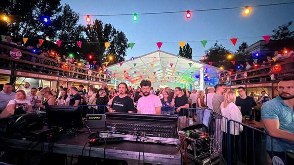 Otvoren Sarajevo Street Food Market: Trajat će 40 dana