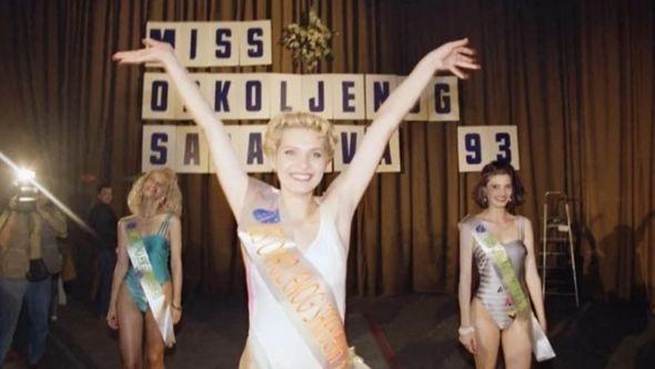 Dostojanstvena i prkosna: Inela Nogić Miss opkoljenog Sarajeva