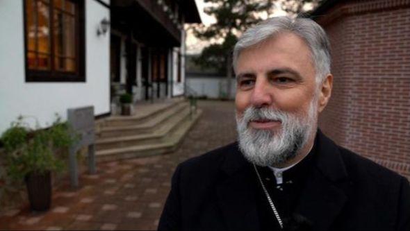 Vladika Grigorije zbog problema sa žuči operisan u Beogradu: Oglasio se ...