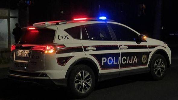 Drama u Sarajevu: Naoružani muškarac pokušao ući u DKC dok je trajao ...
