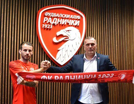 Feđa Dudić stvara novu bh. koloniju u Srbiji