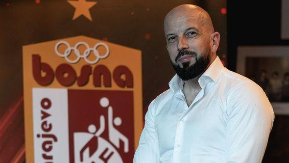 Nesposobna Trojka pokušava sahraniti i Bosnu: Nema novca za klub jer ...