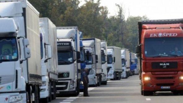 Prijevoznici iz BiH priključit će se regionalnoj blokadi granica: Od 23 ...