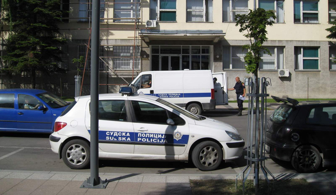 STANARI Povrijeđenu pješakinju odvezao kući i pobjegao s mjesta ...