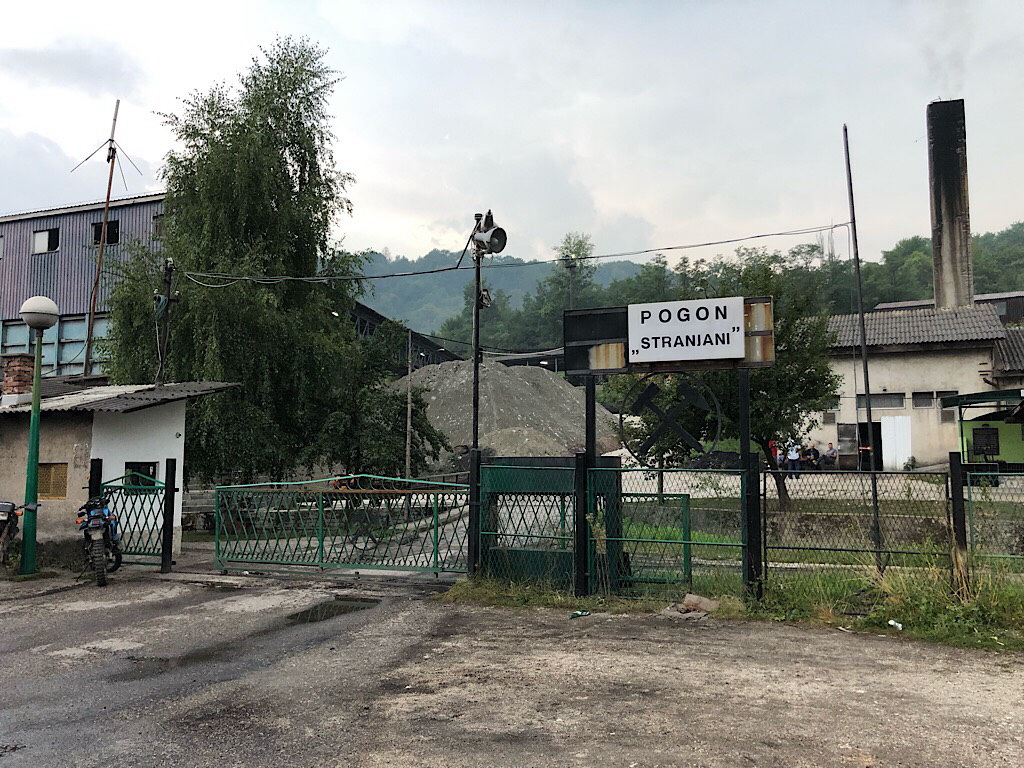 Rudari prenoćili u jami Stranjani, ostaju ispod zemlje dok se ne ...