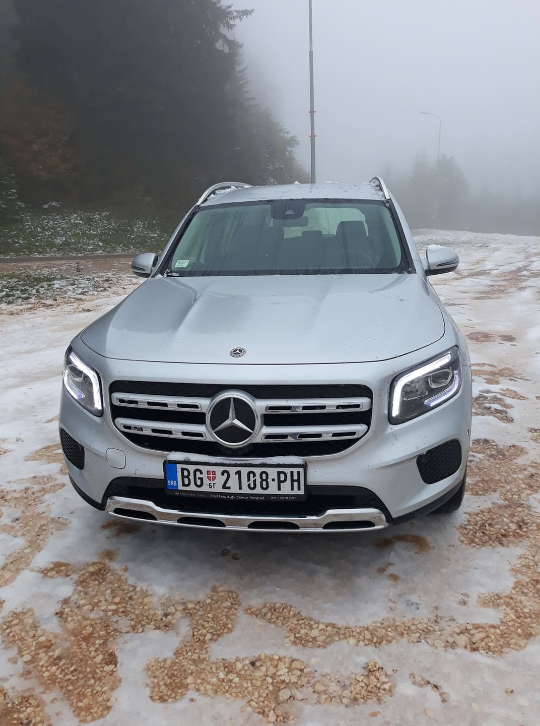 Novi Mercedes-Benz GLB 200 D: Prava prilika