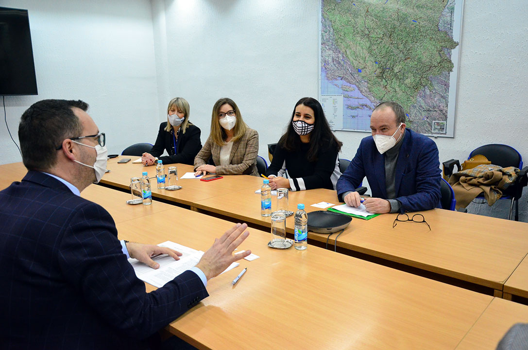 Nermin Džindić s delegacijom EU: O Bloku 7 odlučuje Parlament, EU nam ...